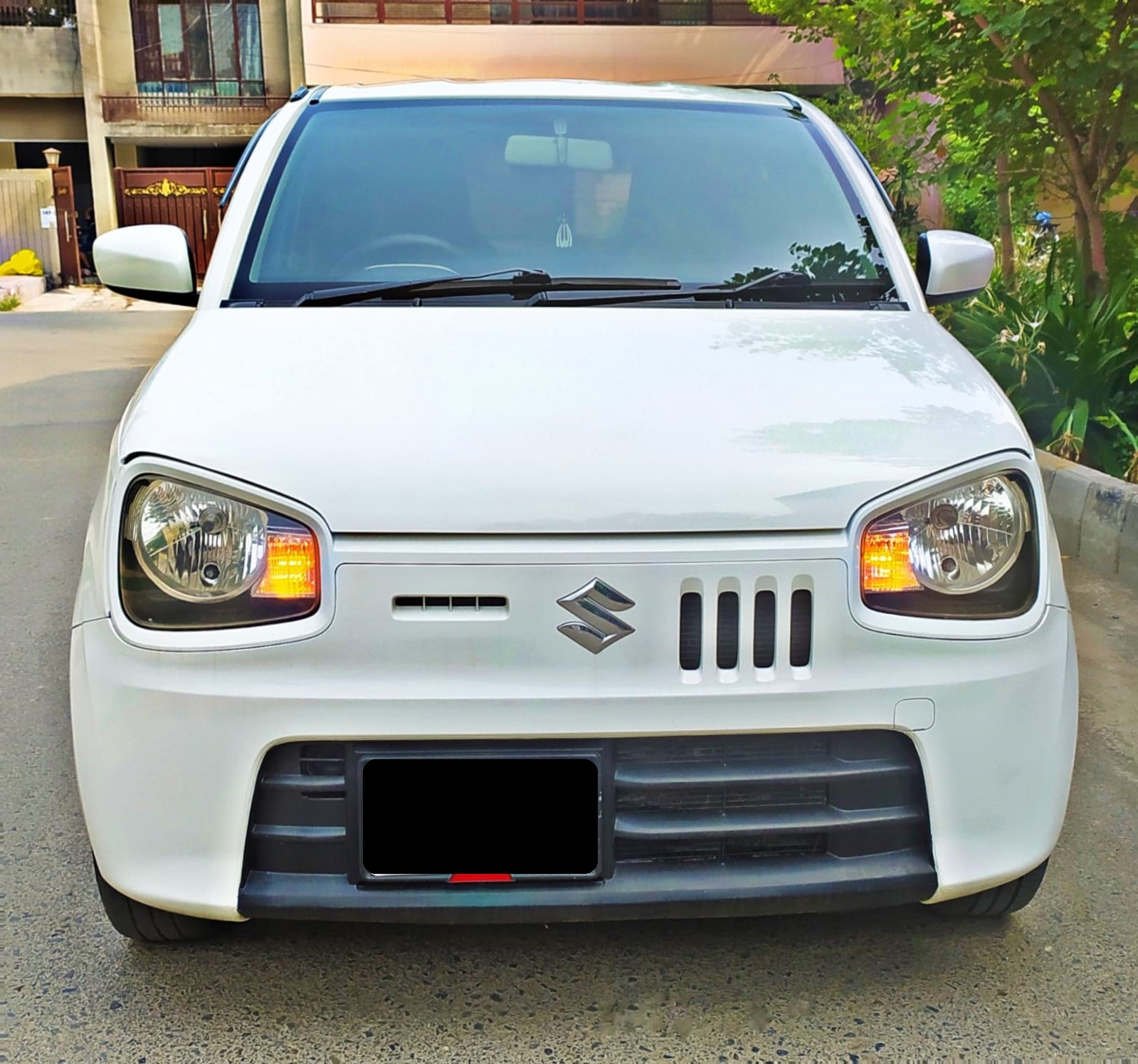 Suzuki Alto VXL AGS 2019 - Car Zone