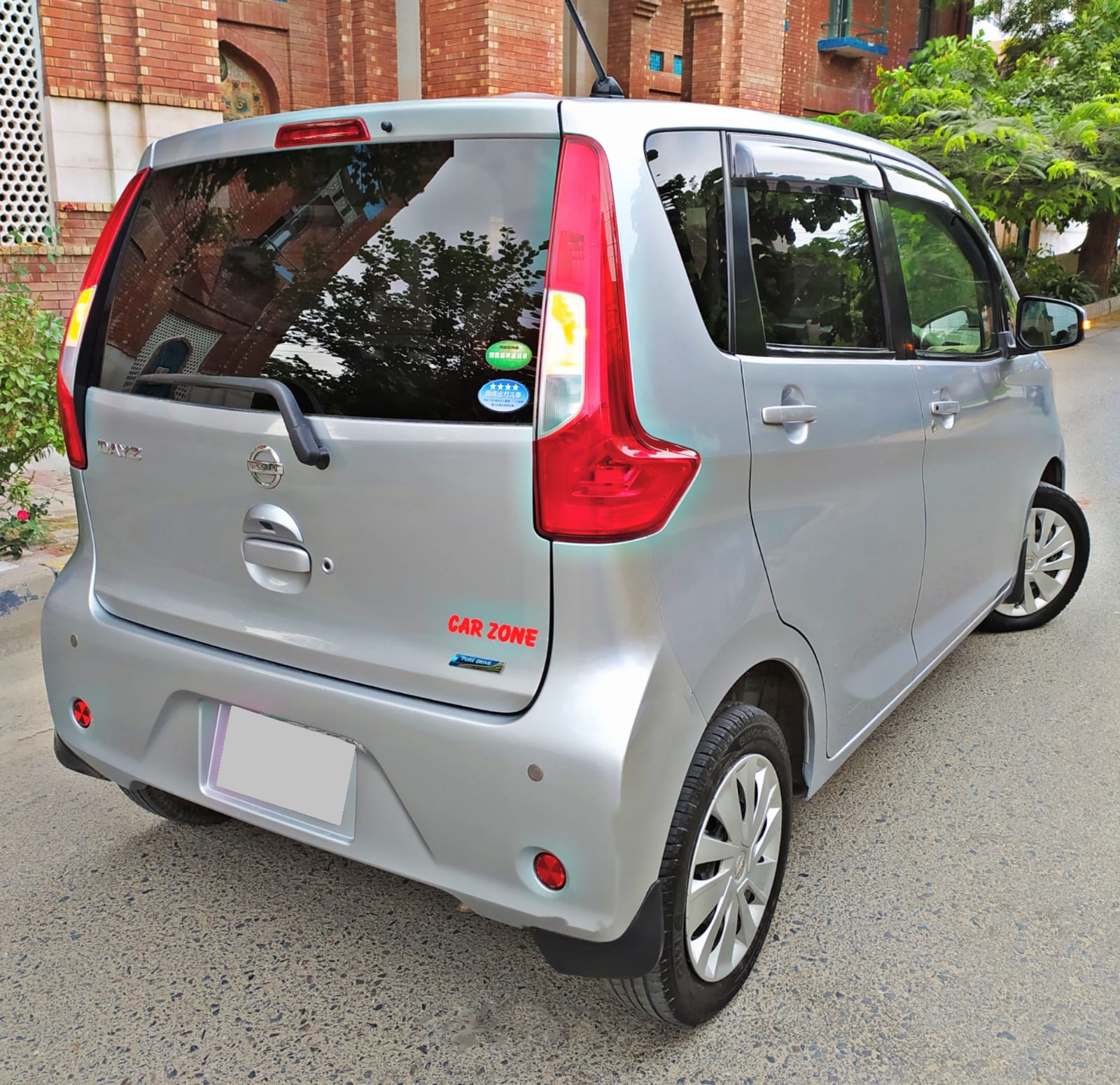 Nissan Days 2016 X - Car Zone