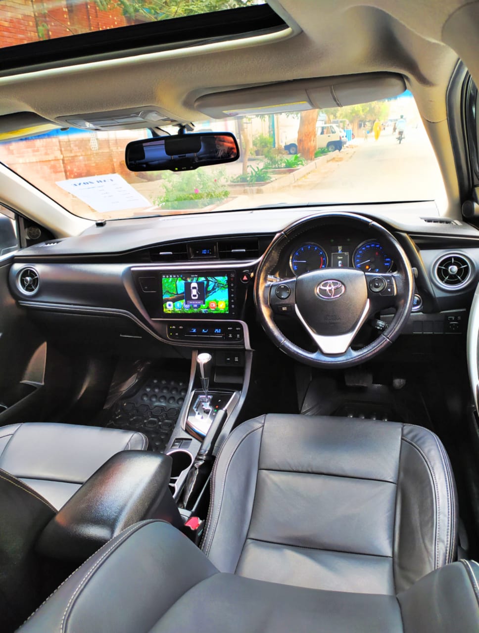 Toyota Corolla Altis Grande X CVT-i 1.8 Black Interior 2021 - Car Zone
