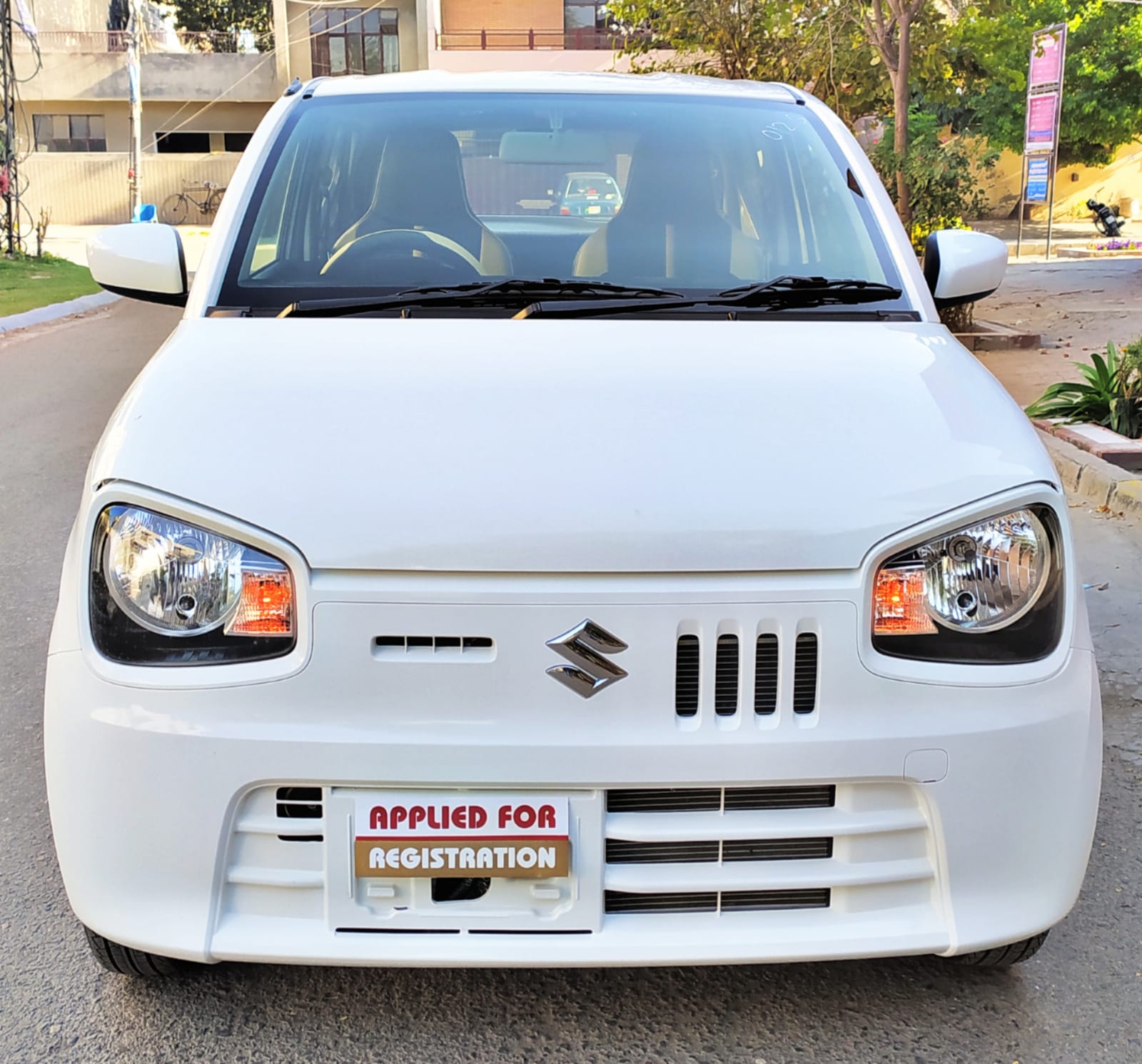 Suzuki Alto VXL AGS 2024 - Car Zone
