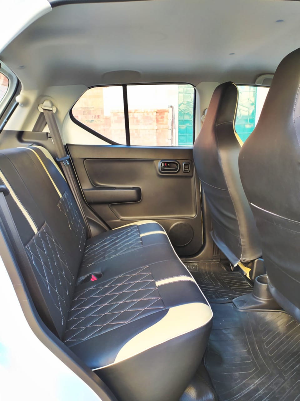 Suzuki Alto VXL AGS 2024 - Car Zone