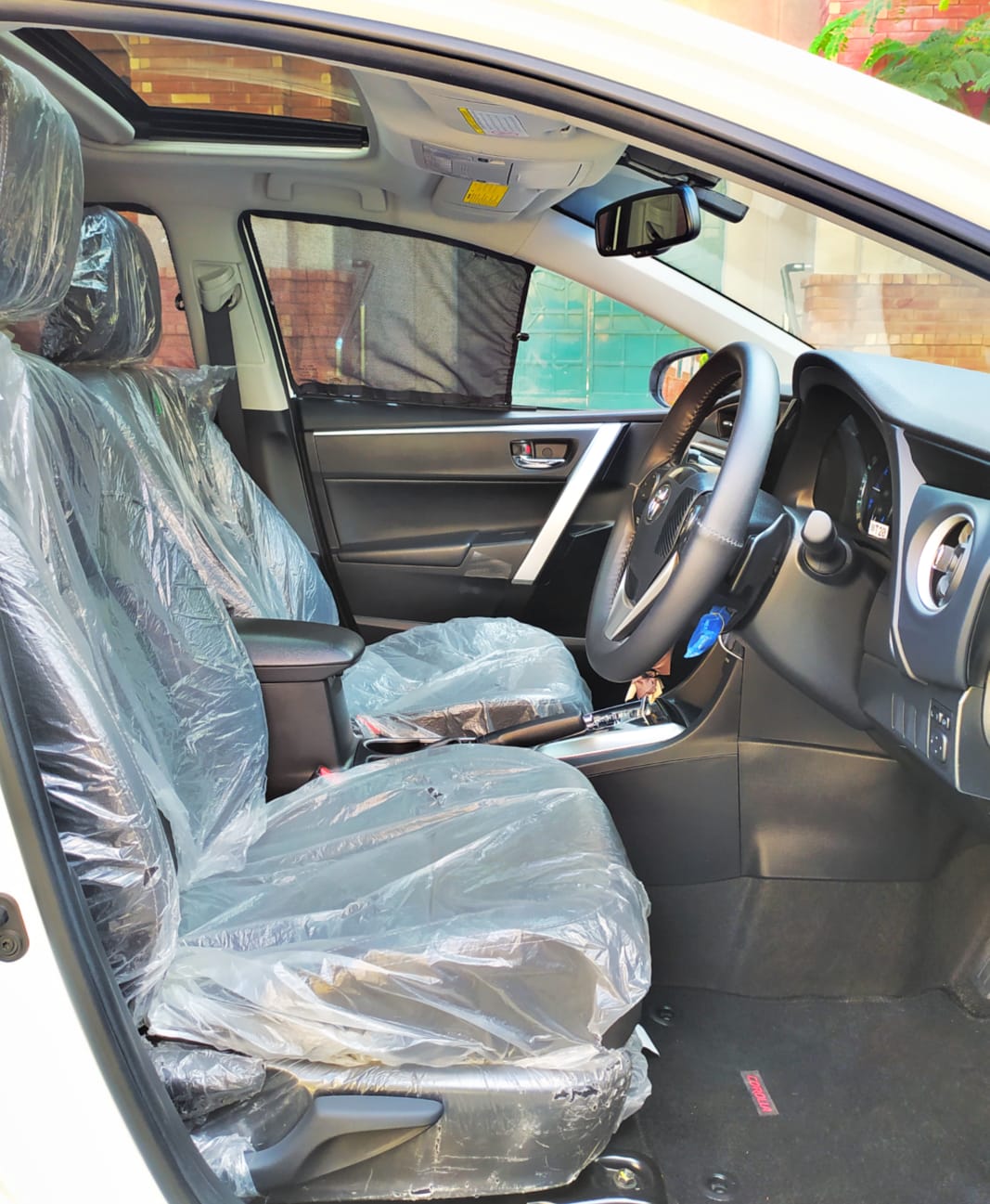 Toyota Corolla Altis Grande X CVT-i 1.8 Black Interior 2022 - Car Zone