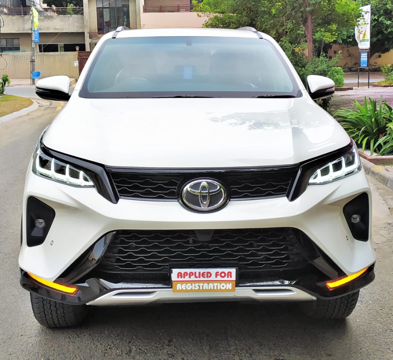 Toyota Fortuner Legender 2024 - Car Zone