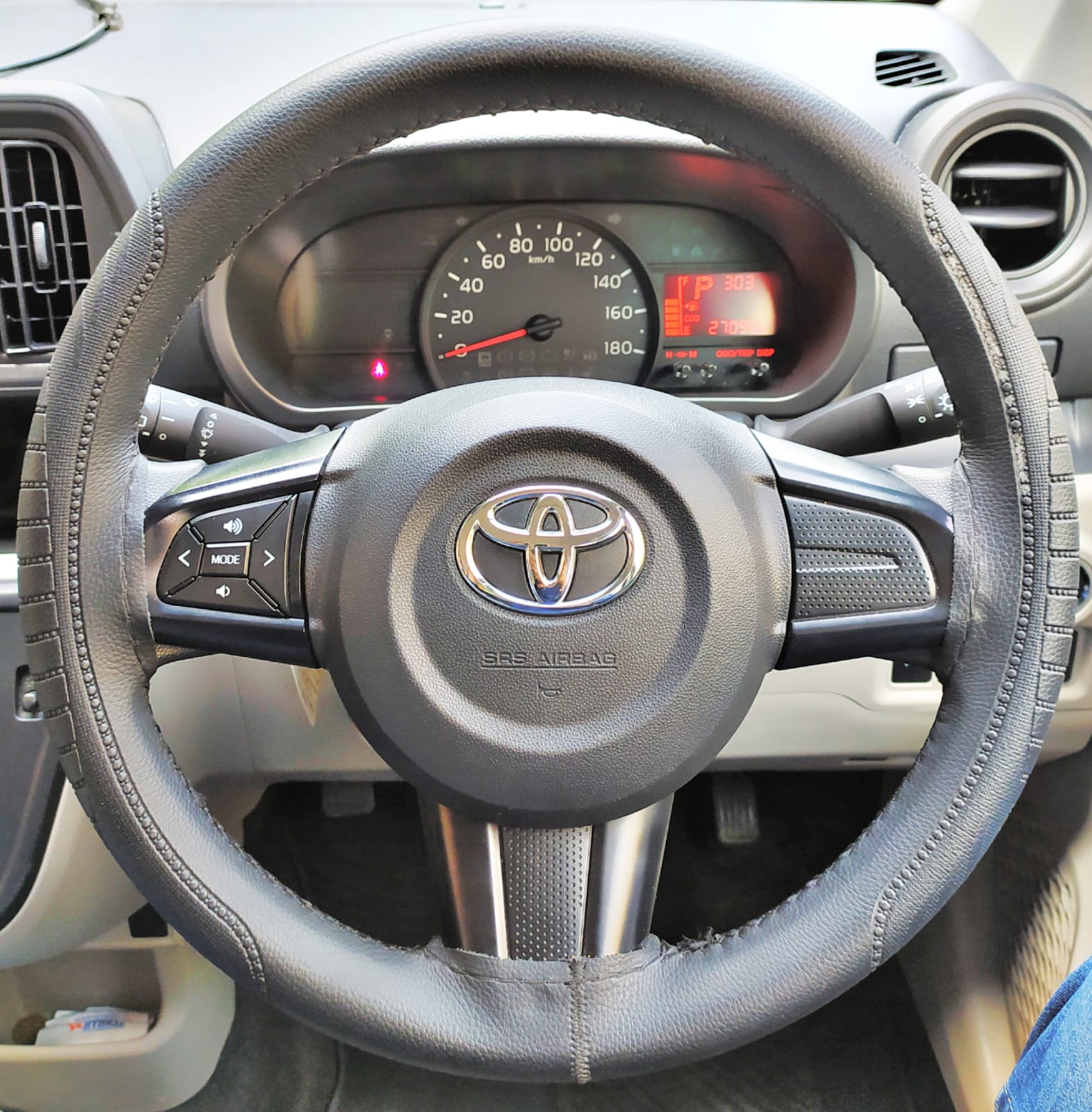 Toyota Passo X L Package 2021 - Car Zone