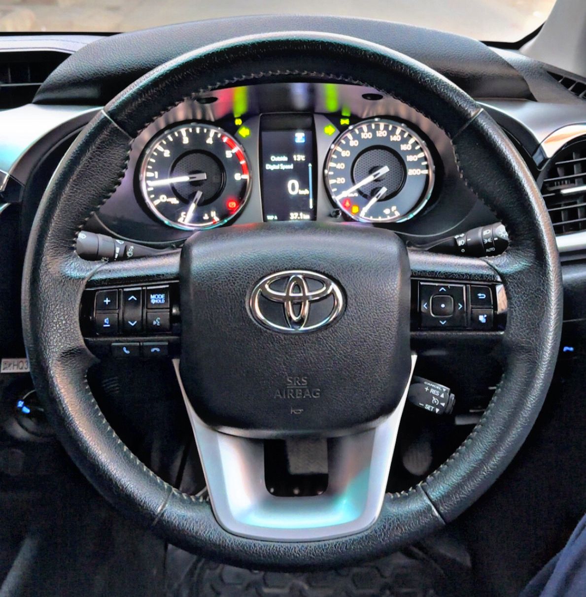 Toyota Hilux Rocco 2022 - Car Zone